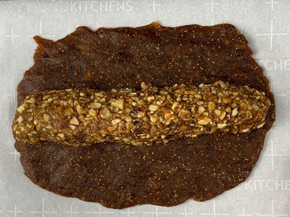 Dates/Figs Nut Roll - Hameesha